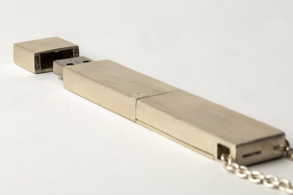 Parts of Four - USB Necklace v5 (Long, 128GB, USB 3.0, MA) – LABSTORE ...